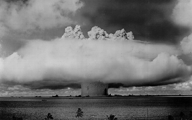 La devastadora potencia de las pruebas nucleares, en fotos La devastadora potencia de las pruebas nucleares, en fotos