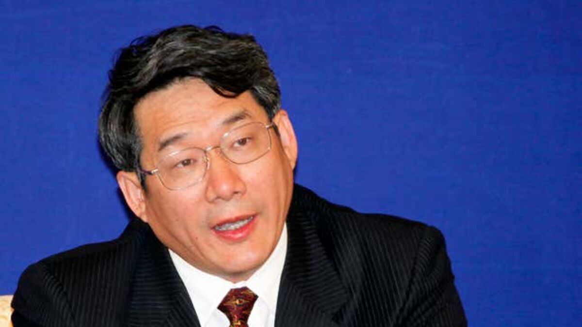 A Chinese journalist just took down a senior government official, but ...