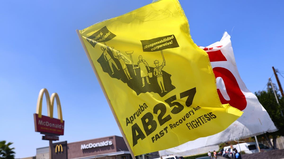 How California’s FAST Recovery Act Will Change Fast Food