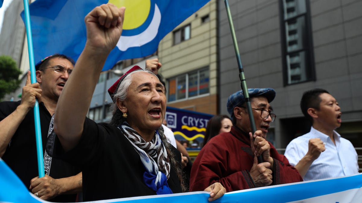 Chinese Government Reportedly Hacks Telecoms and Smartphones to Track ... Chinese Government Reportedly Hacks Telecoms and Smartphones to Track ...