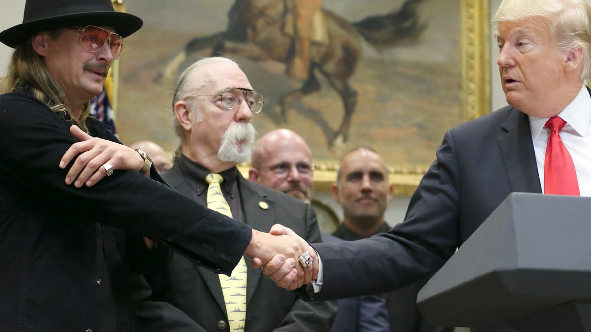 Kid Rock triggered by beer, trans people