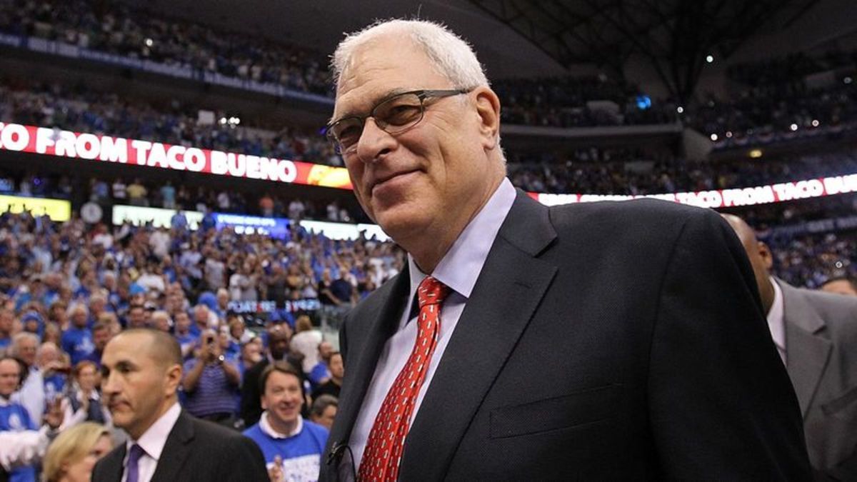 Career Highlights Of Phil Jackson