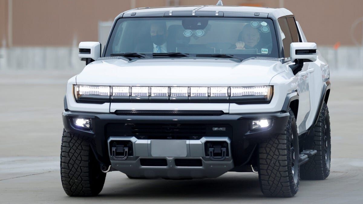 Is the electric Hummer better for the climate than gasoline cars?
