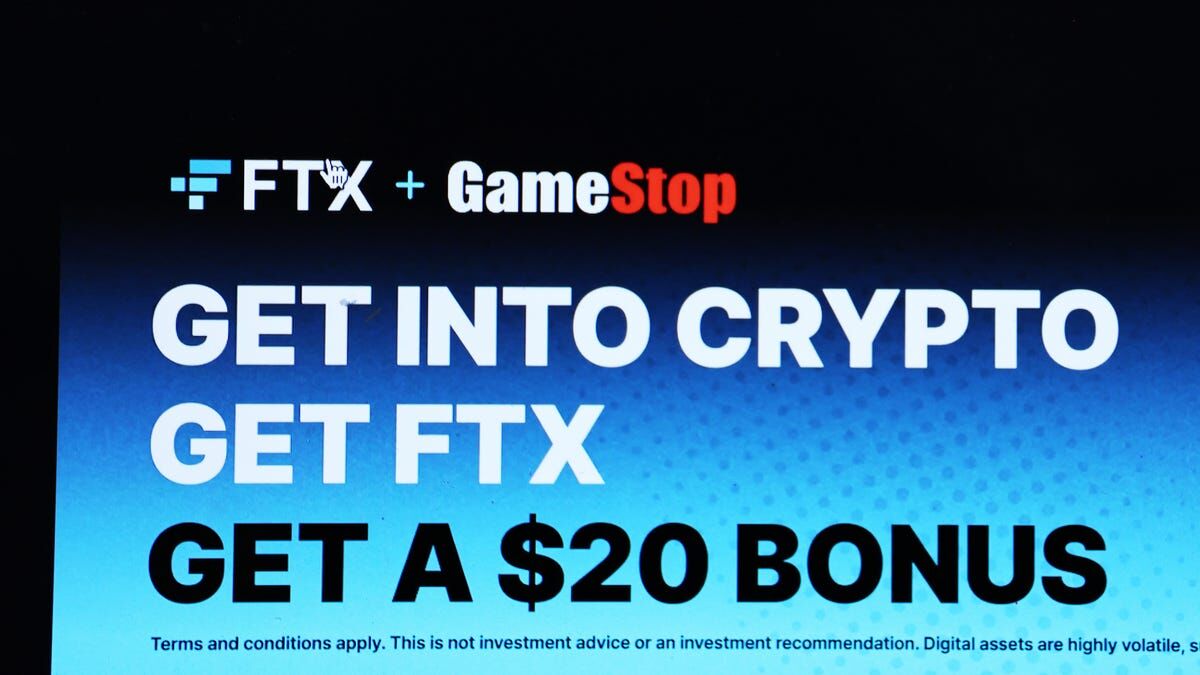 FTX declares bankruptcy and Sam Bankman-Fried resigns as CEO