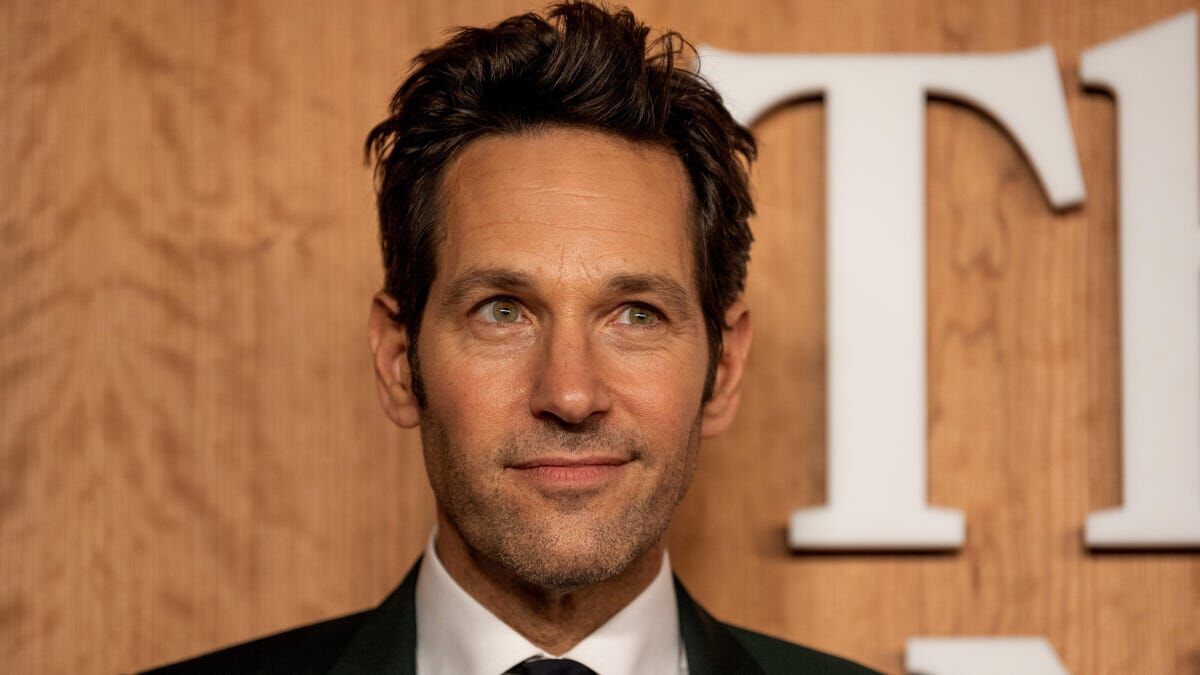 Candy Store Owner Paul Rudd Is People's Sexiest Man Alive
