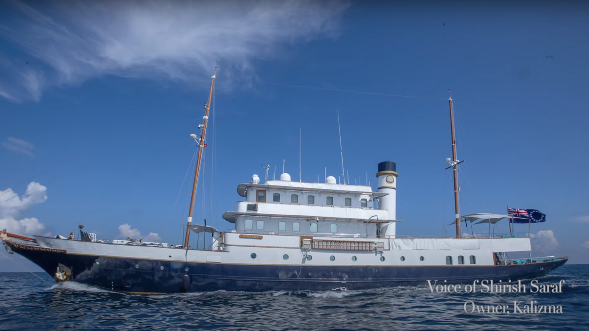 Yacht's Private Security Sparks Firefight After Mistaking Yemen's Coast ...