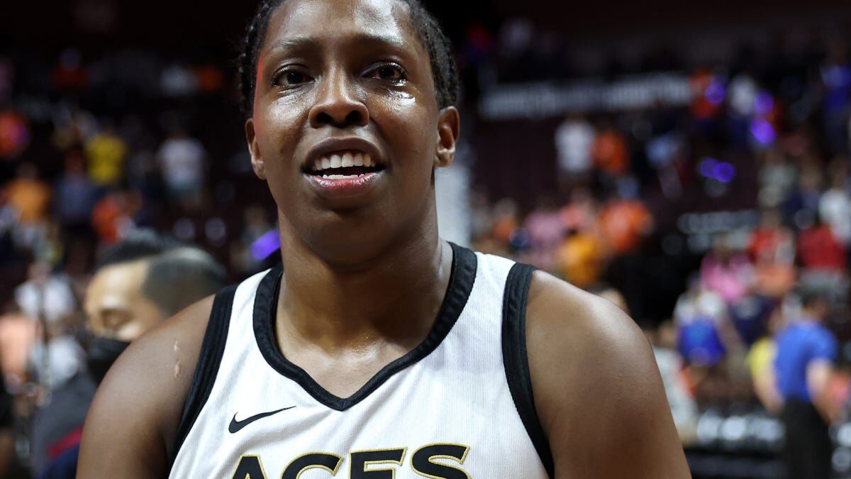 Las Vegas Aces Win 1st WNBA Championship, Chelsea Gray Named Finals MVP ...