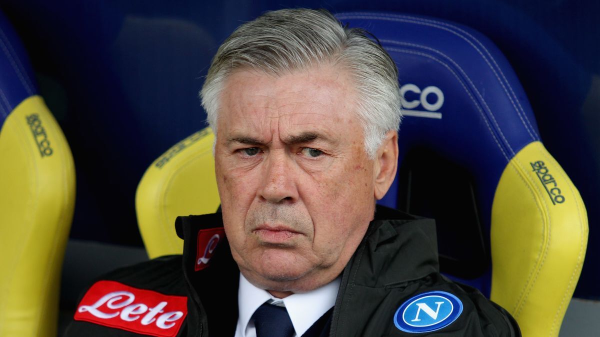 Napoli's Manager Blasts The State Of The Team's Half-Built Locker Rooms