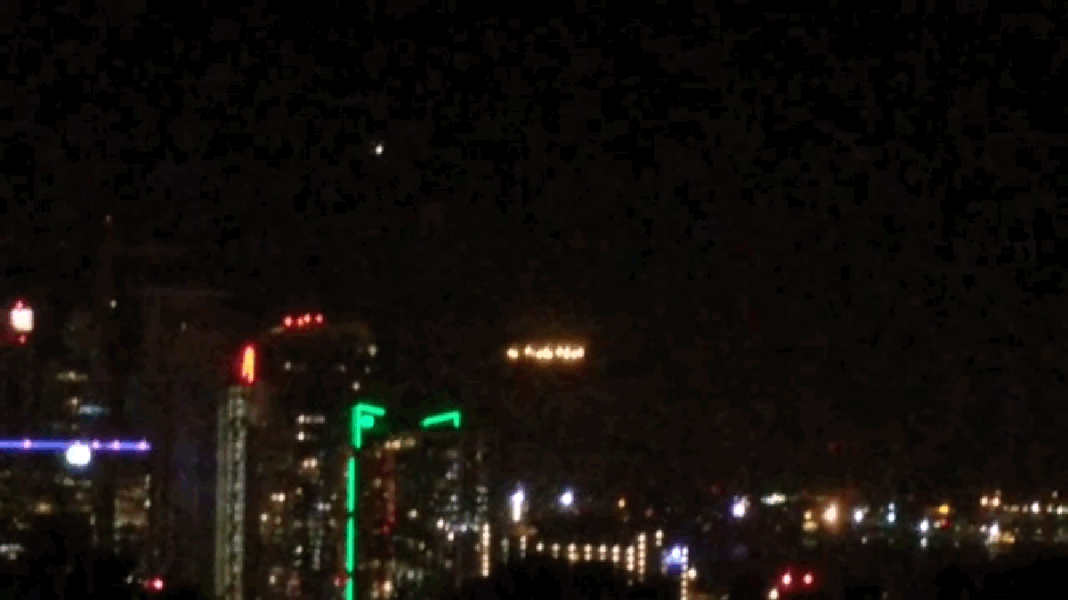 Qué eran realmente las misteriosas luces en el cielo de San Diego que ... Qué eran realmente las misteriosas luces en el cielo de San Diego que ...