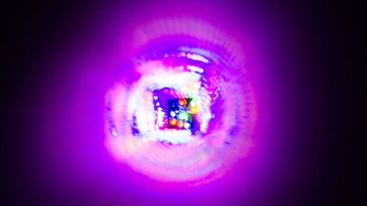 Esta nueva red LiFi por infrarrojos es cien veces más rápida que la ...