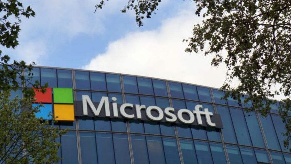 Employees Protest Microsoft Bid for Huge Military Contract, Saying It ...