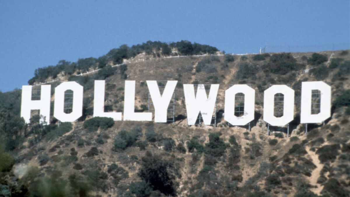 Warner Bros to Build Aerial Tram to Hollywood Sign