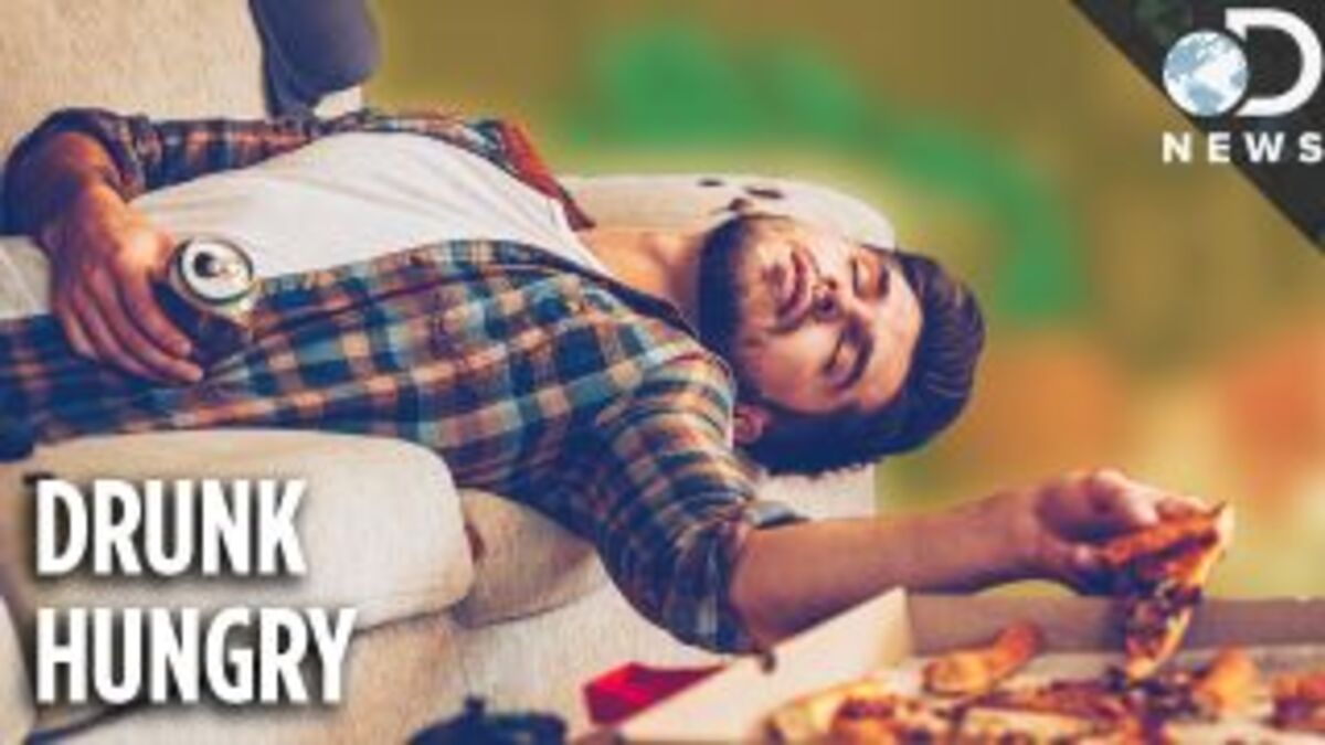 The Science Behind Why Food Tastes So Damn Good When You’re Drunk