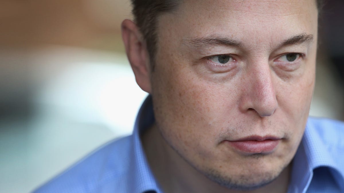 Elon Musk Embarrassed After Realizing He Proposing Idea For Thing That ... Elon Musk Embarrassed After Realizing He Proposing Idea For Thing That ...