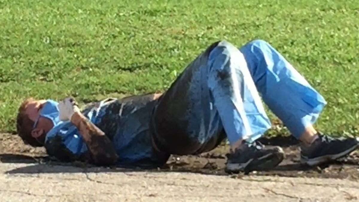 Horrifying: LEAKED Footage Of Doctor Rolling Around In The Mud Before ...