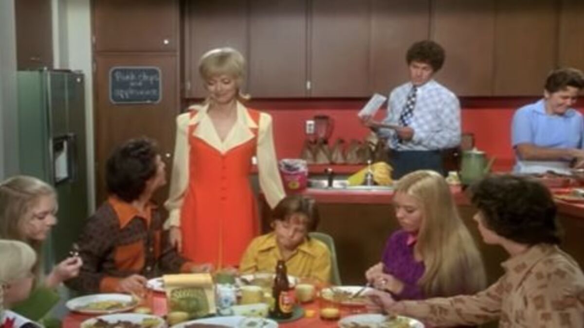 Study: Teens who sit down for breakfast with parents have better body image