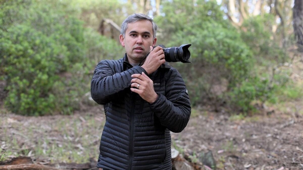 This Video Shows You How to Hold a Camera to Avoid Camera Shake