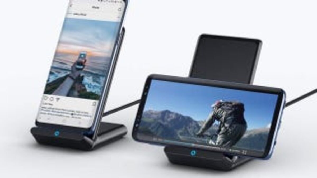 Prop Up Your Phone While You Charge It With This Discounted Qi Stand