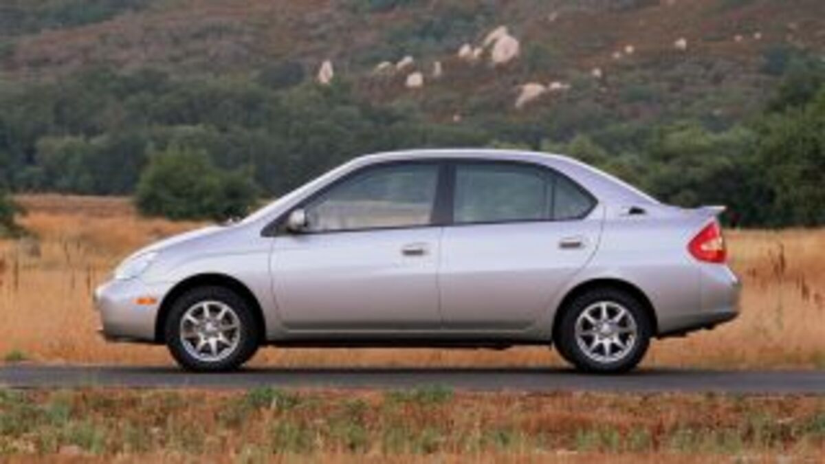 The First-Generation Toyota Prius Deserves To Be "Reimagined"