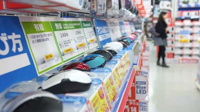 One crazy hour inside a nine-floor Tokyo gadget store