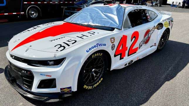 Top 5 Throwback Paint Schemes in NASCAR's Darlington Cup Race