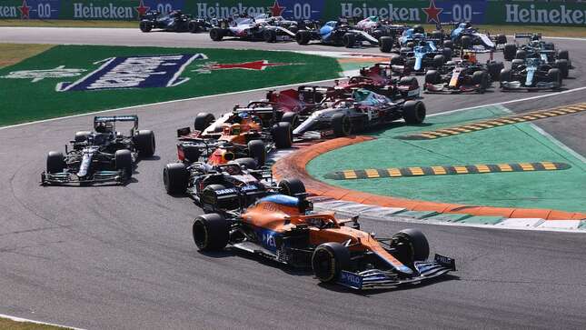 This Is How Slipstreaming Differs From Dirty Air