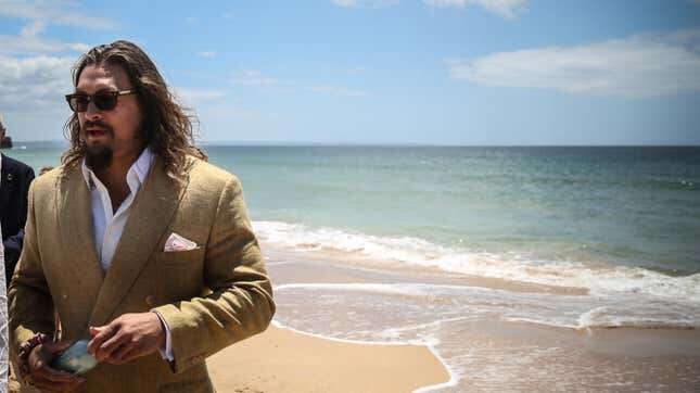 Jason Momoa to star in biopic about surfer Duke Kahanamoku