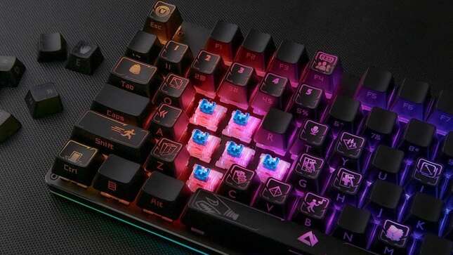 Get Some New Fortnite Themed Keycaps For Your Mechanical Keyboard For ...