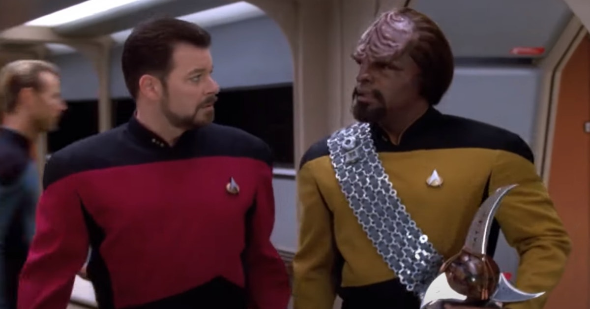 These Hilarious Star Trek Videos Turn Bloopers Into Canon Gizmodo Australia