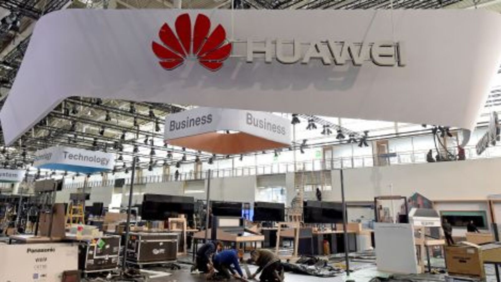 US Pressures Germany to Ditch Huawei for Its 5G Build-Out