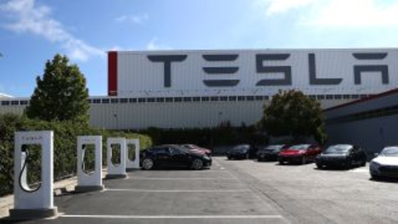 Tesla Workers Allegedly Faced Racial Discrimination And Harassment By ...