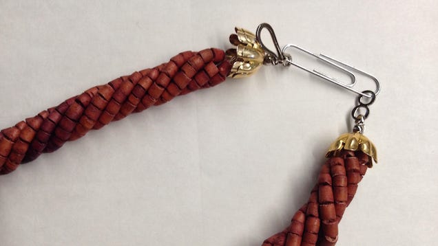 Temporarily Fix a Broken Necklace Clasp with a Paper Clip Temporarily Fix a Broken Necklace Clasp with a Paper Clip