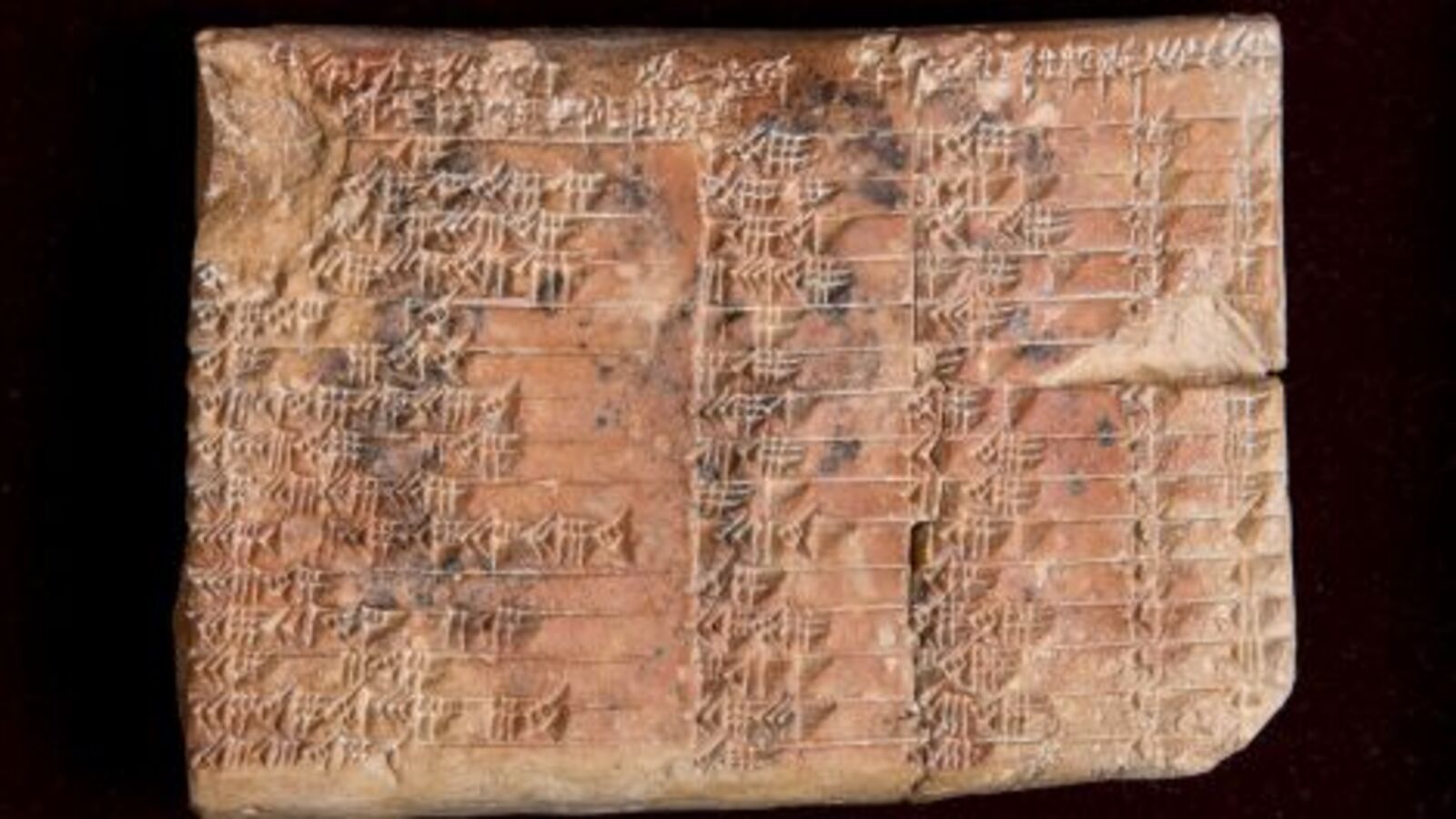 Deciphered Ancient Tablet Reveals Babylonians' Mastery Over Mathematics