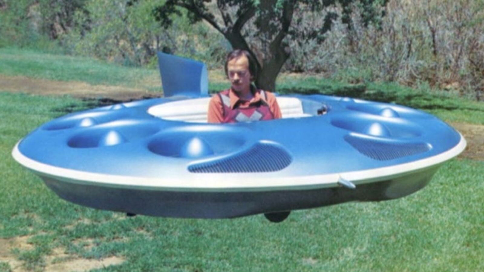 Moller Skycars and Volantor. Prototype personal VTOL aircraft that are ...