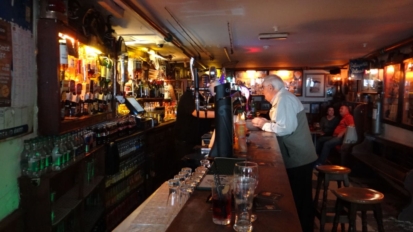 Este es el bar más antiguo del mundo abrió hace 1.100 años