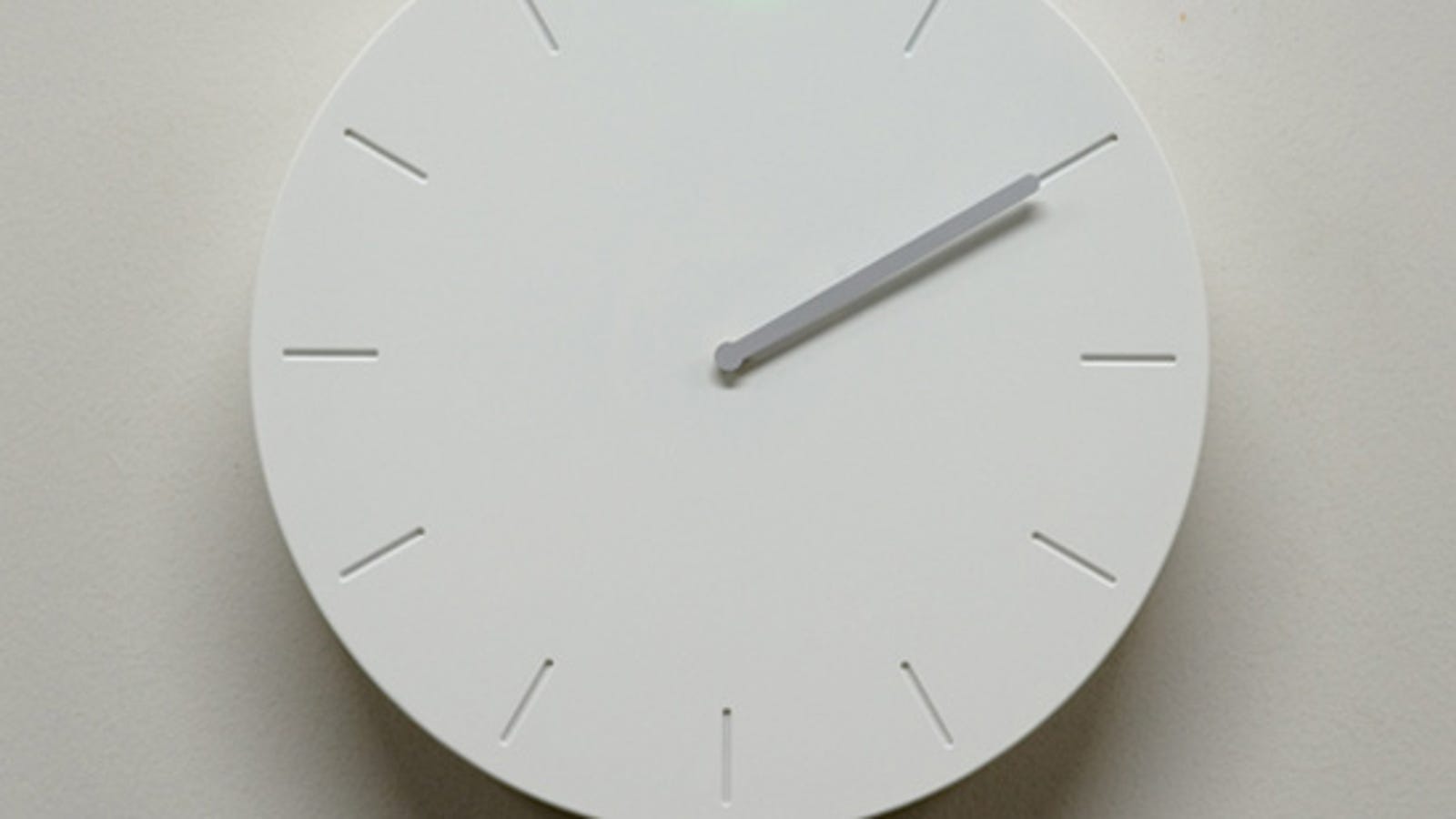 Digitalanalog Clock Design Meets You Halfway