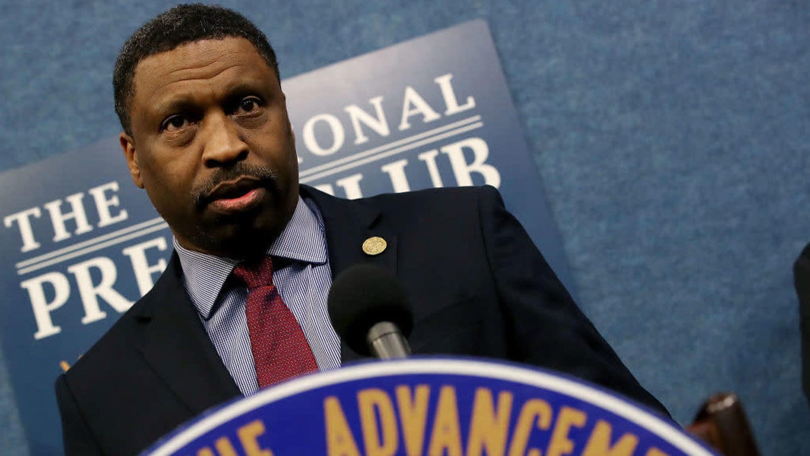NAACP, in Unanimous Vote, Calls on House to Impeach Donald Trump NAACP, in Unanimous Vote, Calls on House to Impeach Donald Trump