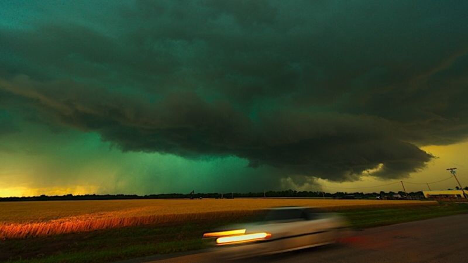 Si ves nubes de tormenta de color verde, prepárate para lo peor