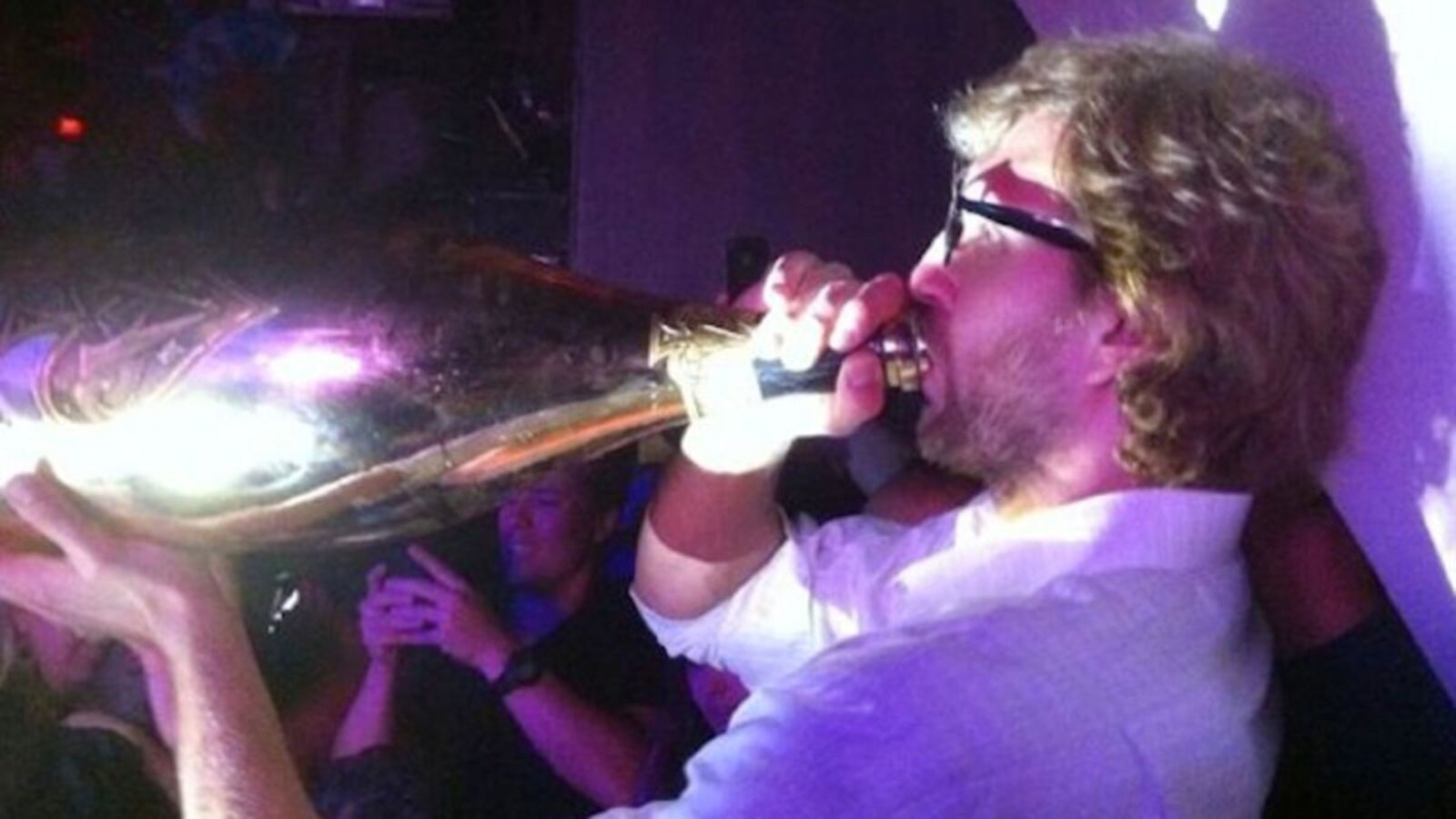 Here's Finals MVP Dirk Nowitzki Das Booting An $80K Bottle Of Champagne