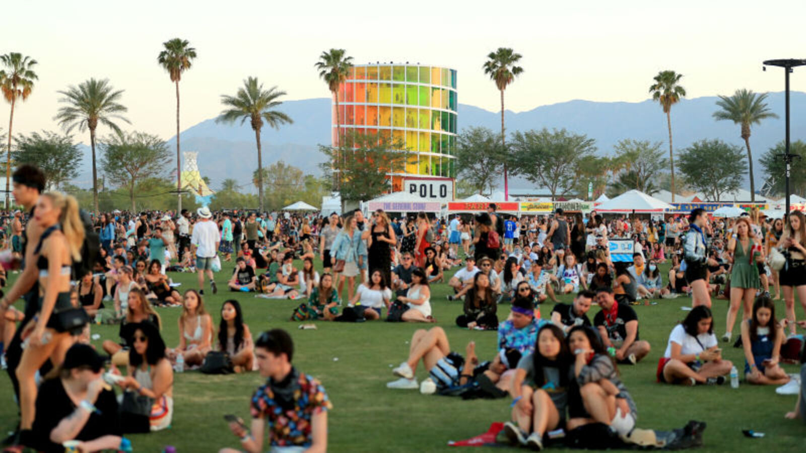 It's Coachella, and Celebrities Are Wearing Plain Old Clothes