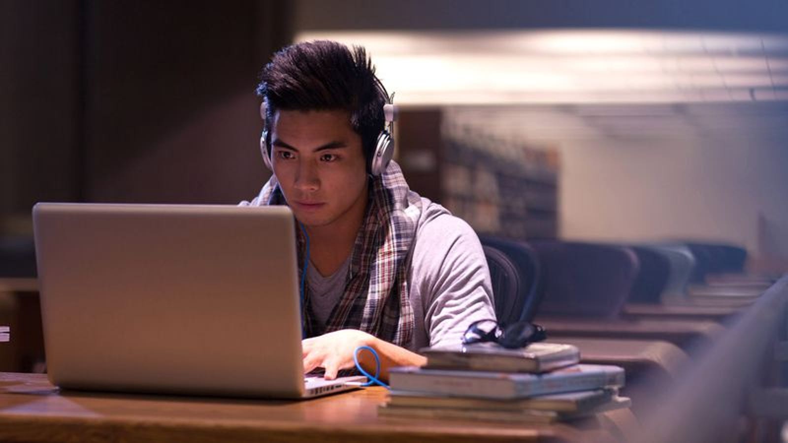 Tips For Pulling An All-Nighter Tips For Pulling An All-Nighter