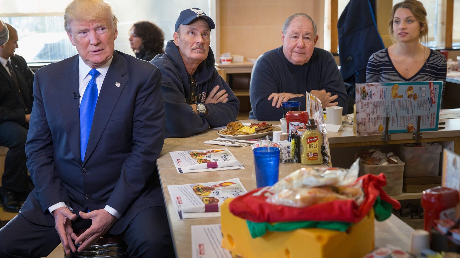 The Trump Administration Wants to Bring Back Gov’ment Cheese, Blue ... The Trump Administration Wants to Bring Back Gov’ment Cheese, Blue ...