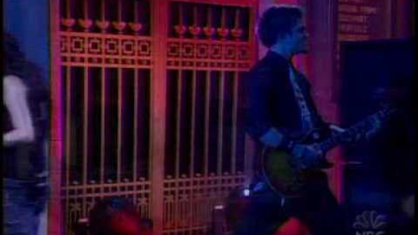 Ashlee Simpsons Snl Performance Has Gone From Embarrassment To Marketing Tool
