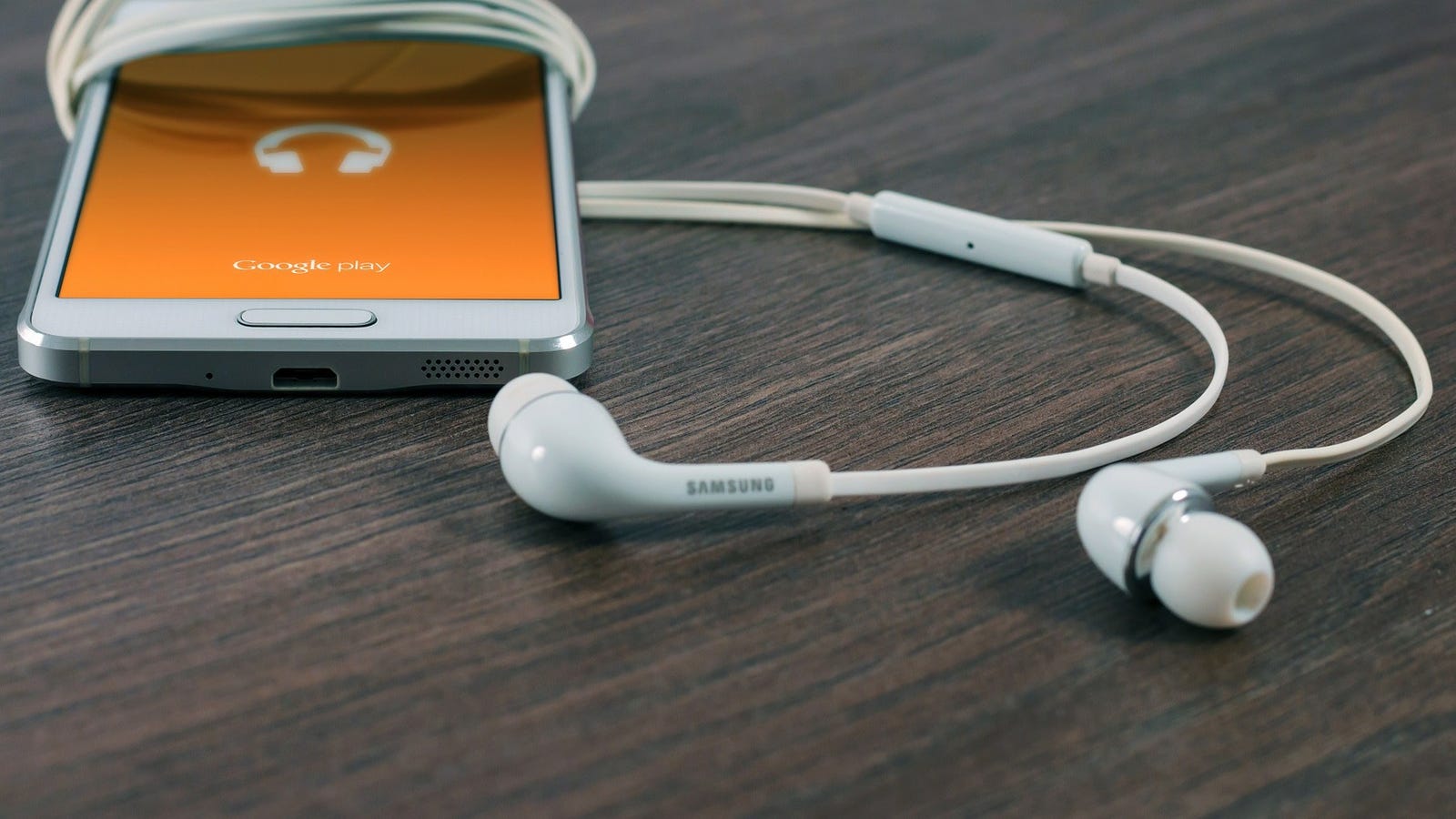 Why Some USB-C Headphone Dongles Don't Work Why Some USB-C Headphone Dongles Don't Work
