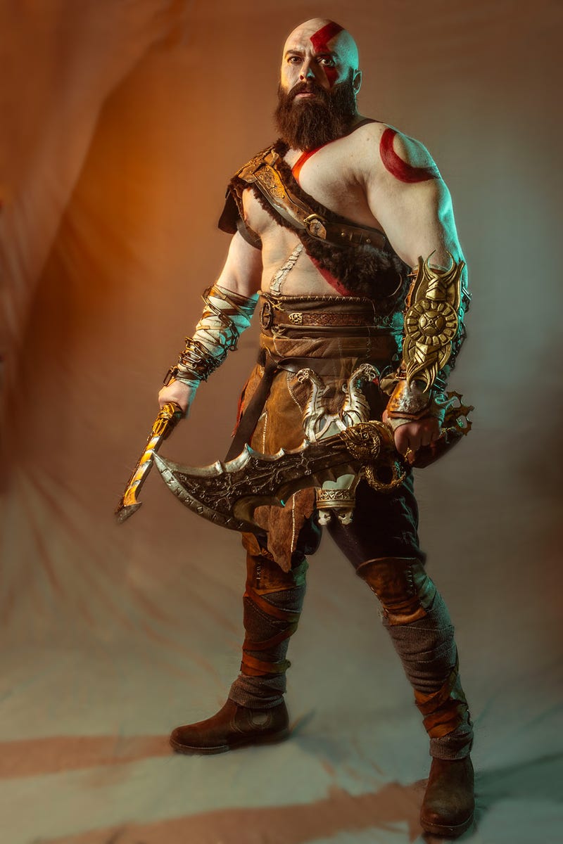 Oh Man Look At This Enormous God Of War Cosplay Kotaku Uk