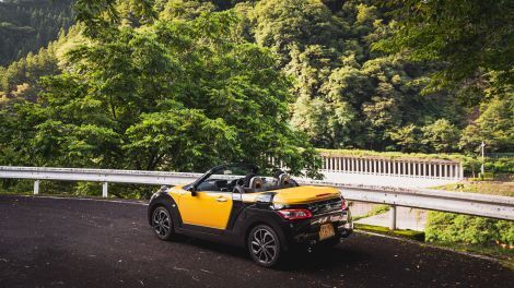 The Daihatsu Copen XPlay Brings Back Weird Sports Cars