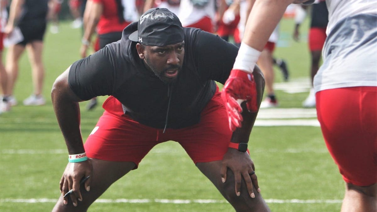 New Michigan Dl Coach Greg Scruggs Suspended After Arrest