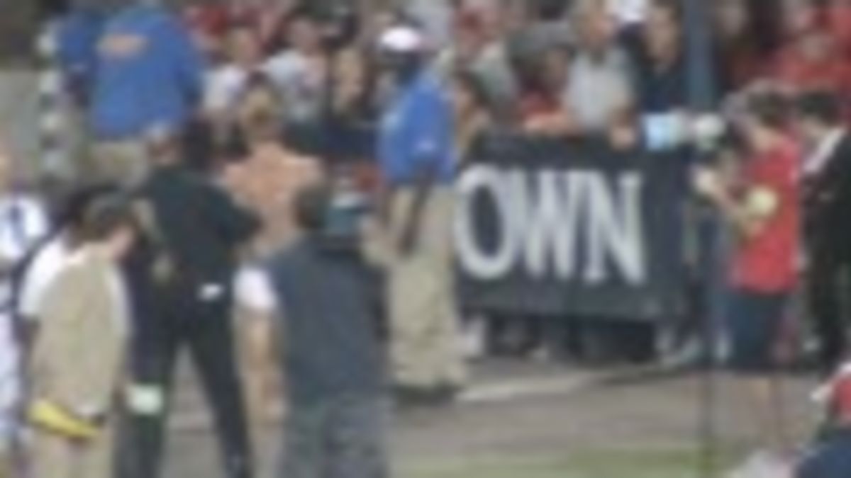 Arizona's Referee Streaker Faces Up To 18 Months Of Hard Time