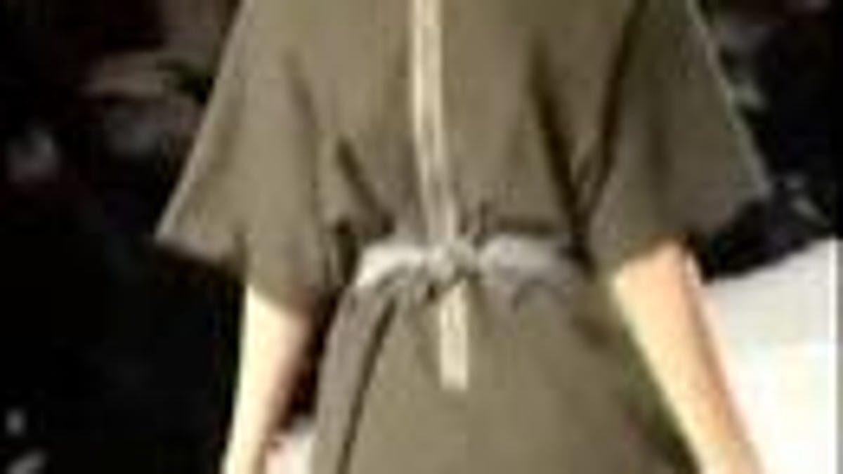 Top 10 All-Time Model/Runway Mishaps