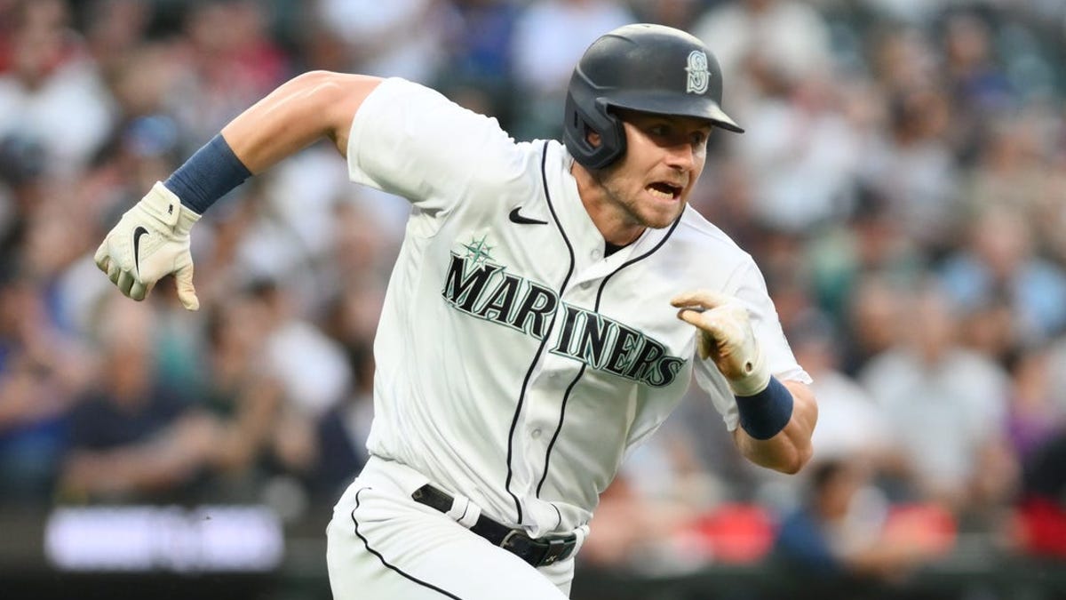 Report: Mariners' Jarred Kelenic resumes baseball activities Report: Mariners' Jarred Kelenic resumes baseball activities